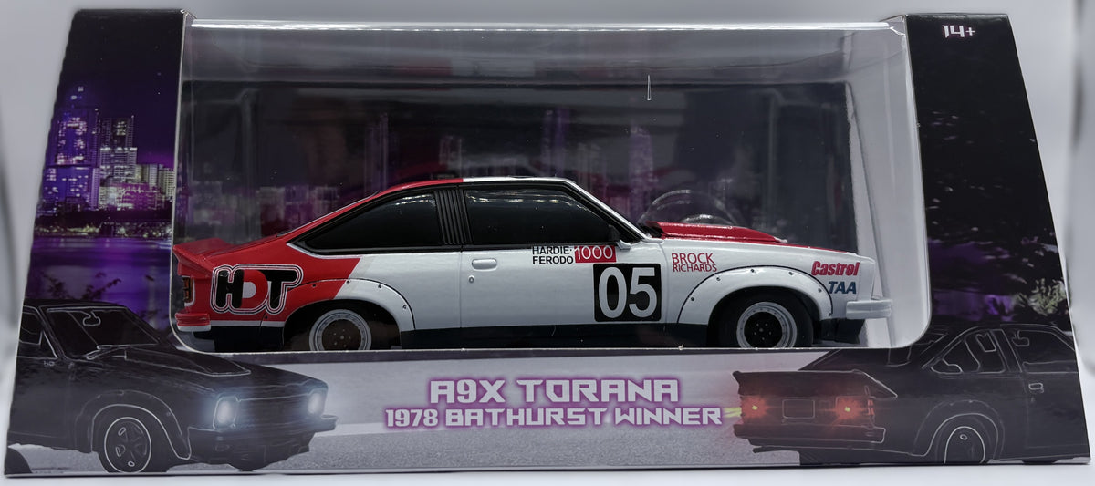 1/24 Dda Holden A9x Torana 1978 Bathurst Winner Peter Brock With Worki ...
